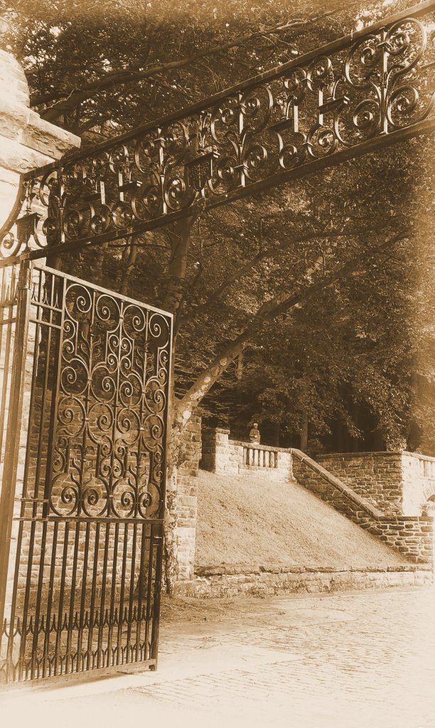 Eternal Gates – Jessica M. Collette